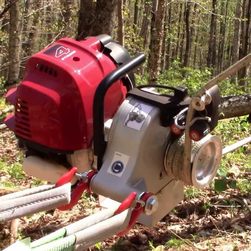 Portable Winch PCW4000-A GX50 Accessorized Gas-Powered Winch | Londero ...